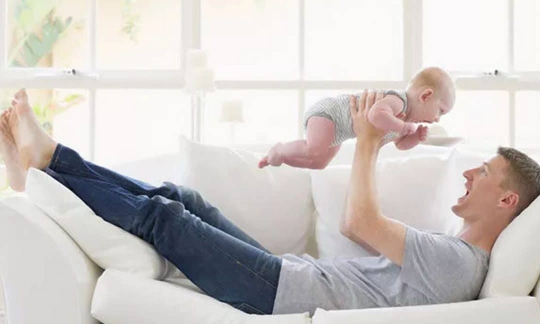 How Dad Can Help Mom With Newborn